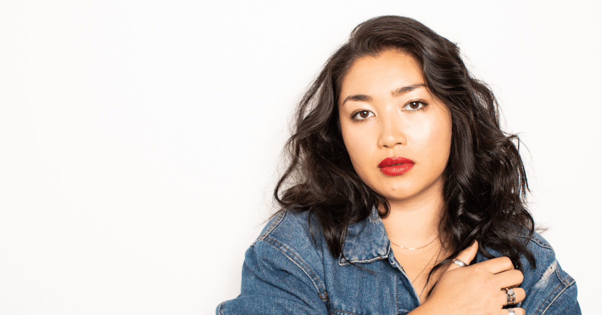 Jaylee Hamidi: Redefining Connection and Identity in How to Die Alone ...